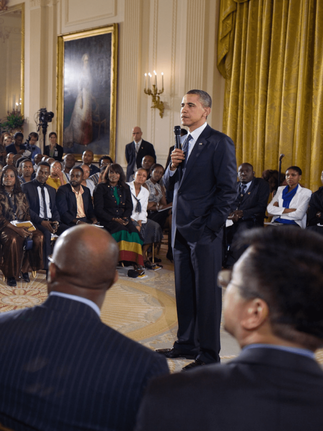 8 powerful quotes of Barack Obama - डायरी की शायरी